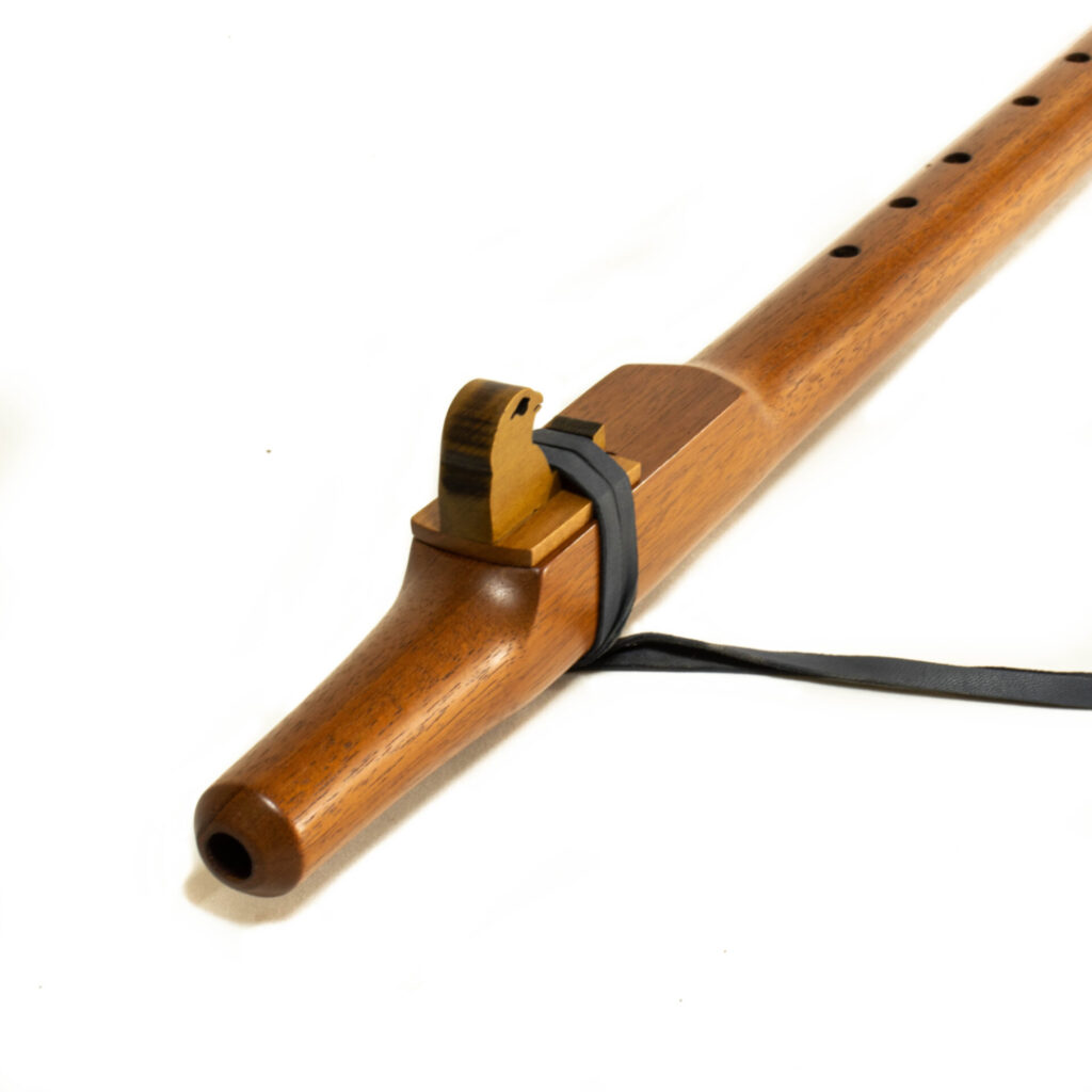 Partes De Una Flauta Nativa Americana